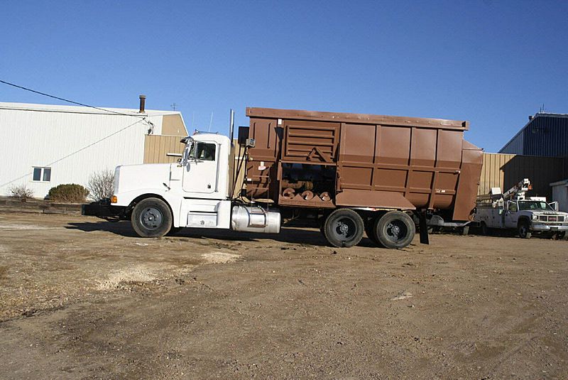 1997 Peterbilt 377 (For Sale) | Farm/Grain | #G677
