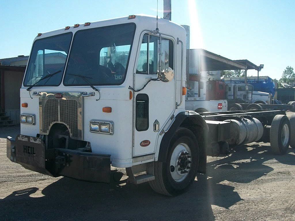 2005 Peterbilt 320 For Sale | Cab & Chassis | #8189