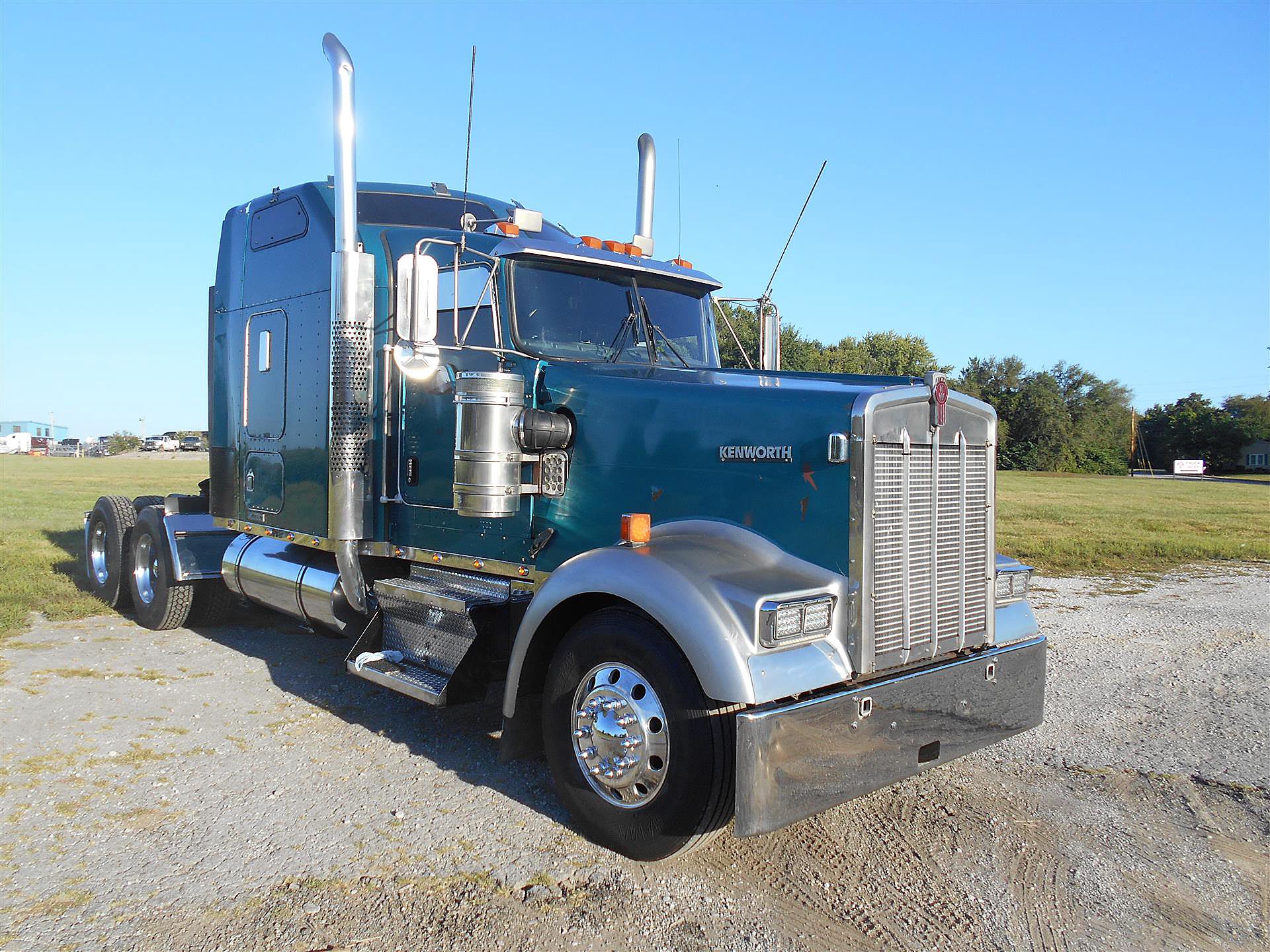 2003 Kenworth W900L For Sale | 70" Sleeper | #GA612