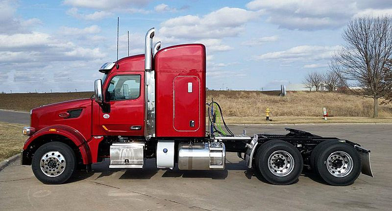 2017 Peterbilt 567 For Sale | 58" Sleeper | #17063