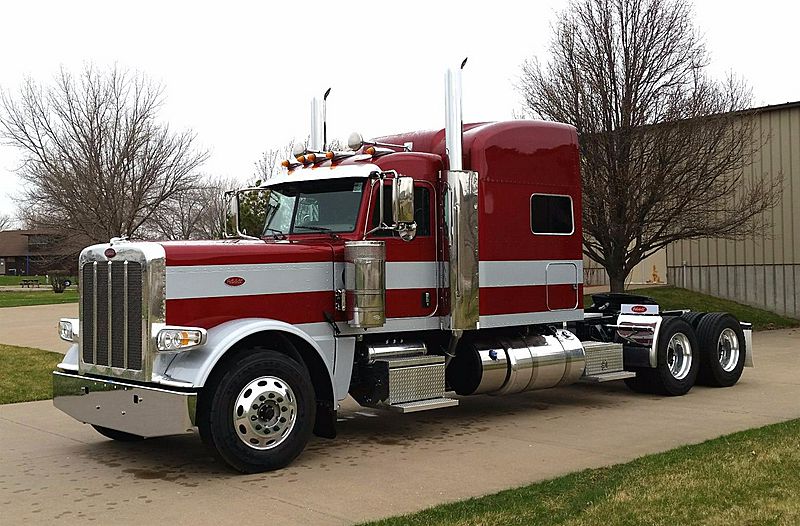 2017 Peterbilt 389 For Sale | 78" Sleeper | #17086
