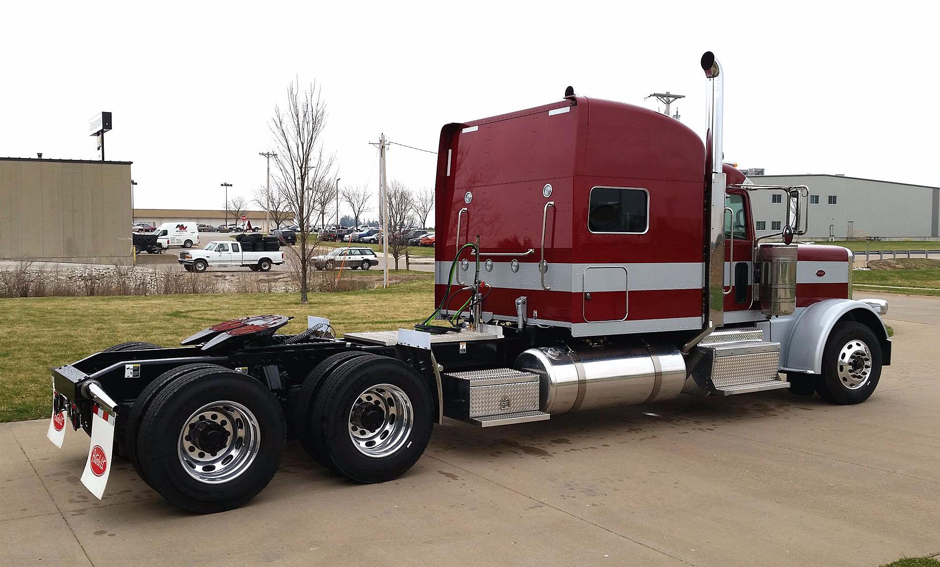 2017 Peterbilt 389 For Sale | 78" Sleeper | #17086