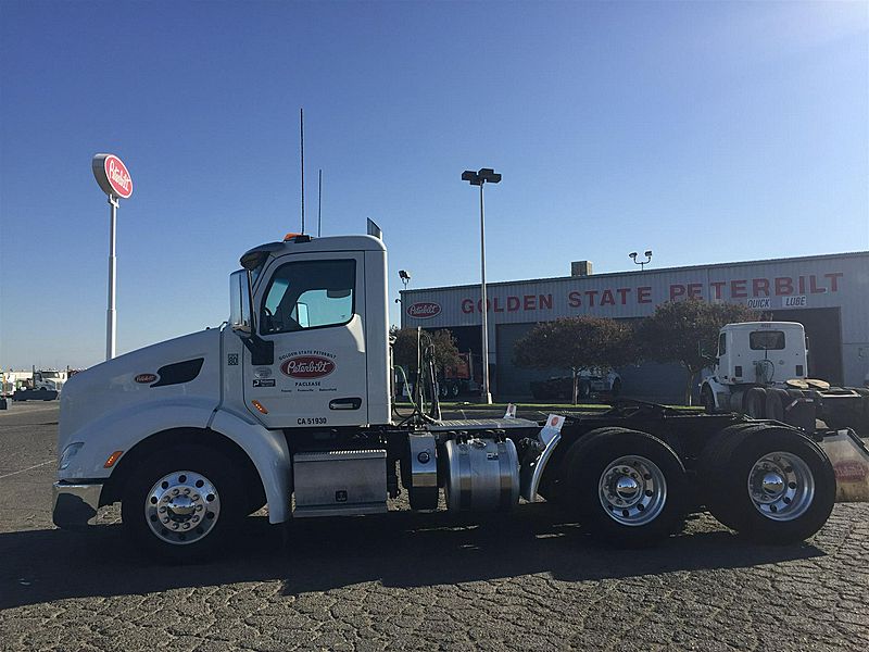 2015 Peterbilt 579 For Sale | Non Sleeper | #605-257109