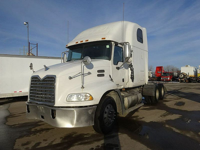 2007 Mack Pinnacle CXP613 (For Sale) | Day Cab | #6936