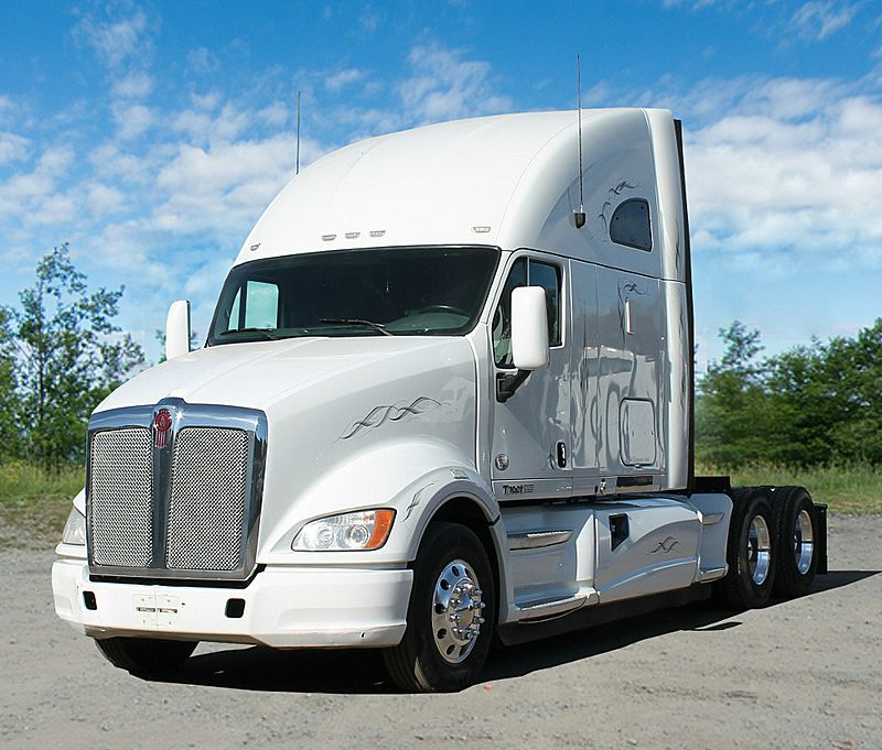 2011 Kenworth T700 For Sale | 75" Sleeper | #P5442T