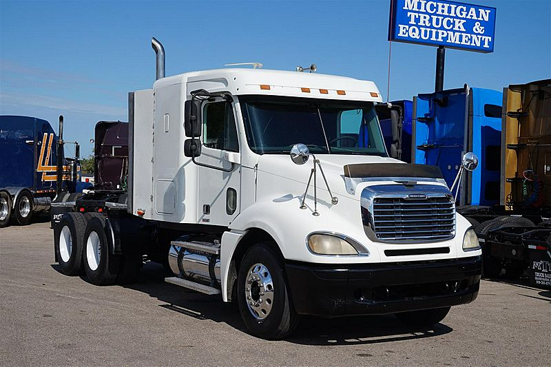 2003 Freightliner Columbia (For Sale) | 48" Sleeper | #4899