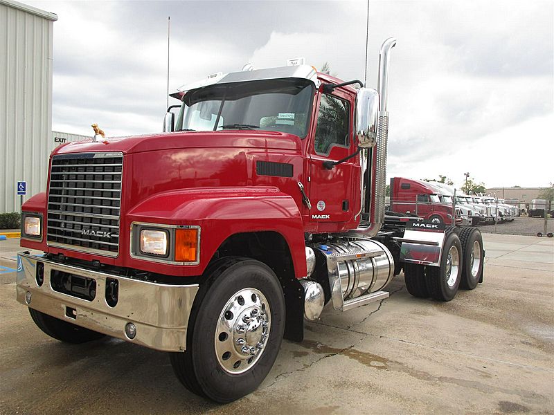 2018 Mack Pinnacle CHU613 (For Sale) | Semi Truck | #JM027640