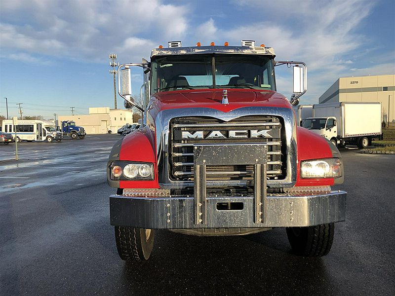 2019 Mack Granite GR64F (For Sale) | Roll-Off | #NJ-10050