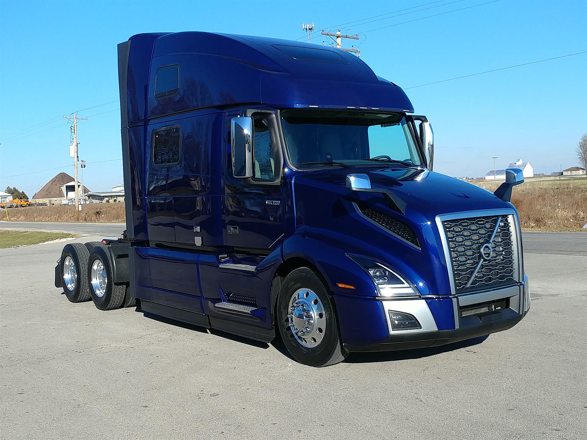 2018 Volvo VNL 860 For Sale | 77" Sleeper | #W6220.5