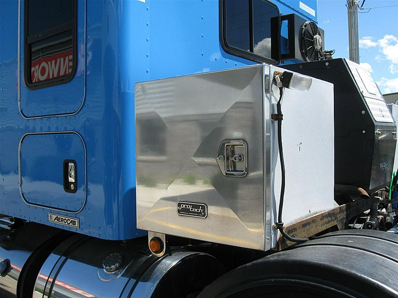 2013 Kenworth T800 Wide Hood (For Sale) | 72" Sleeper | #359015-FRED ROAT