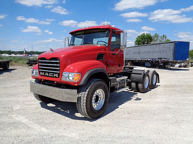 2007 Mack CV713 Granite (For Sale) | Semi Truck | #7M064225