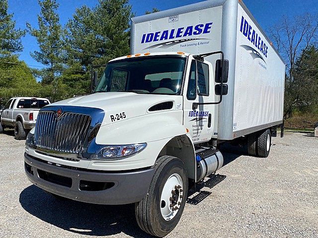 2019 International 4300 SBA 4X2 (For Sale) | 26' Box | Non CDL | #R-245