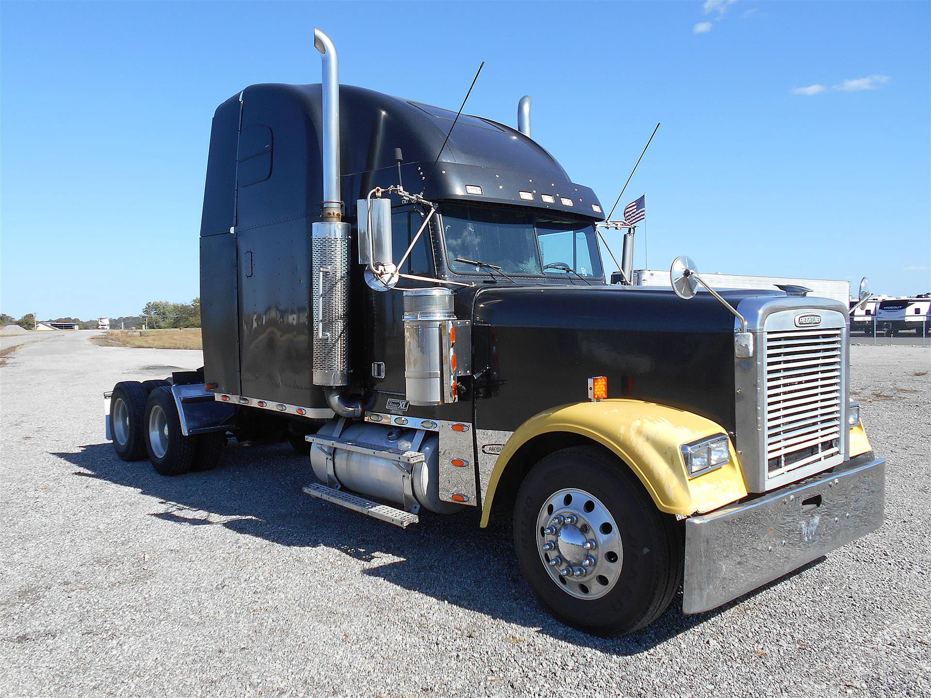 2003 Freightliner Classic XL For Sale | 60" Sleeper | #AGA550