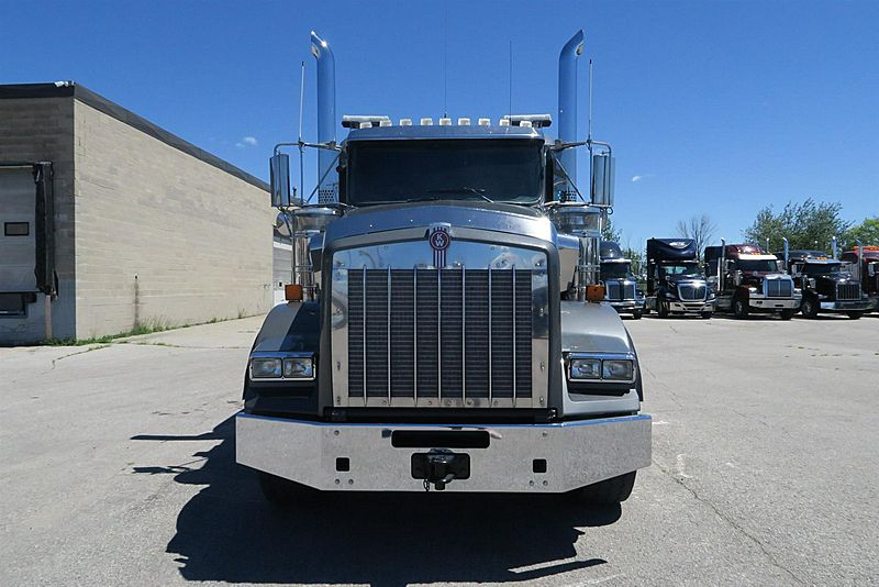 2016 Kenworth T800 For Sale | 62" Sleeper | #1163868