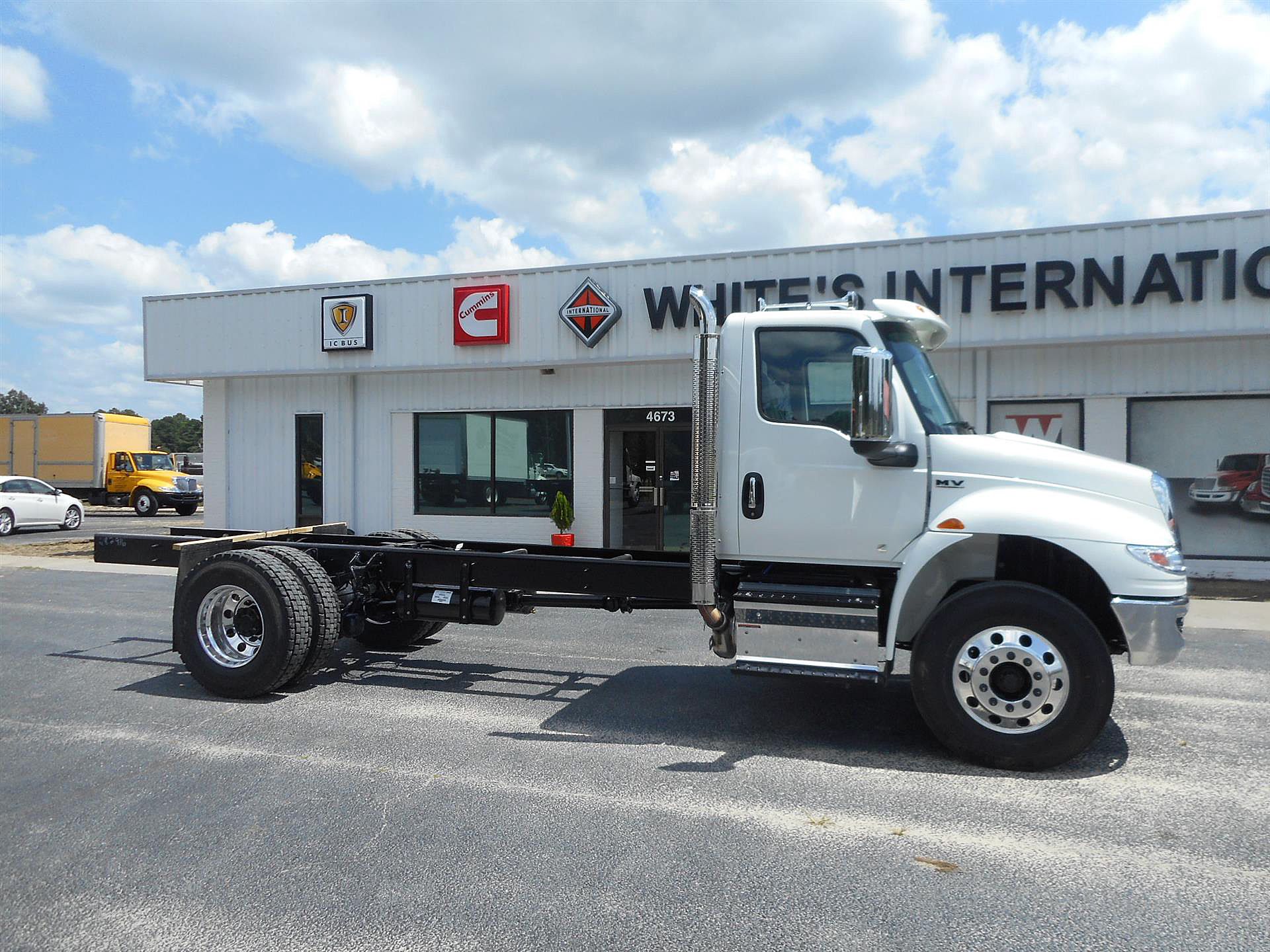 2019 International MV607 (For Sale) | Cab & Chassis | #18046