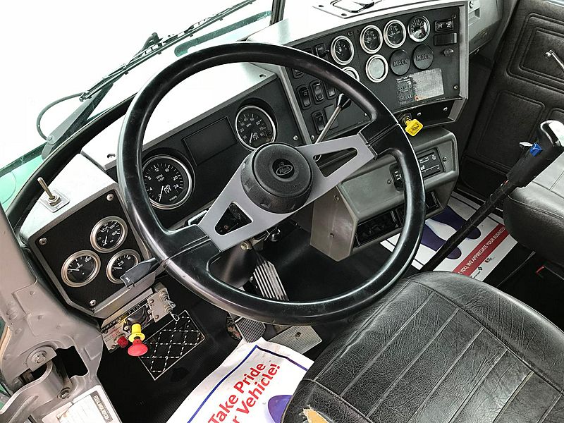 2002 Mack RD688S (For Sale) | Vacuum Truck | #546A-18