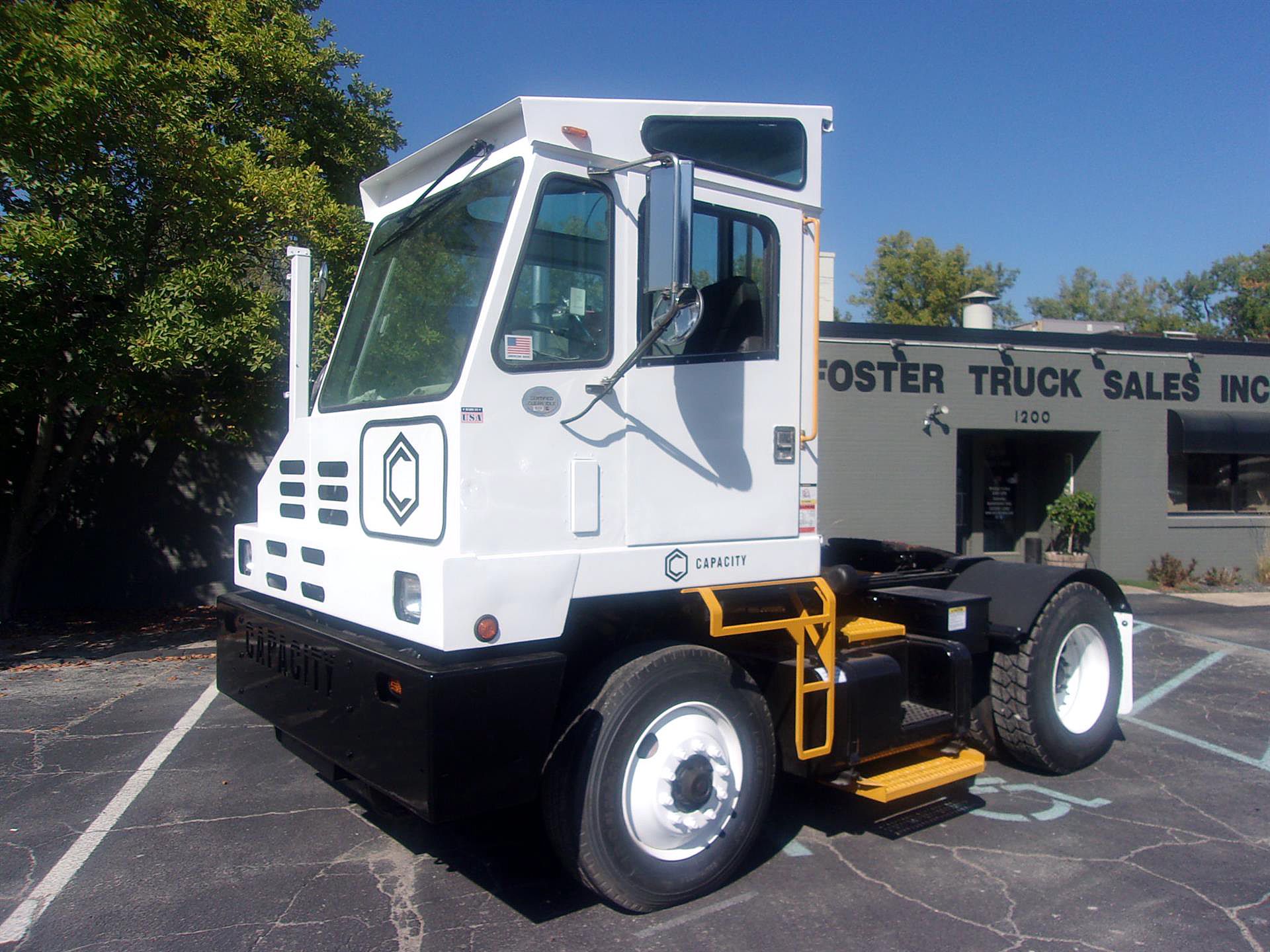 2010 Capacity TJ5000 DOT For Sale | Yard Spotter | #2698