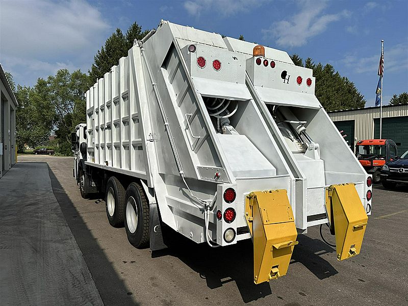 2010 CCC LET2-46 For Sale | Refuse Truck | #8799