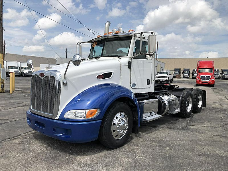 2013 Peterbilt 386 (For Sale) | Day Cab | #U5991