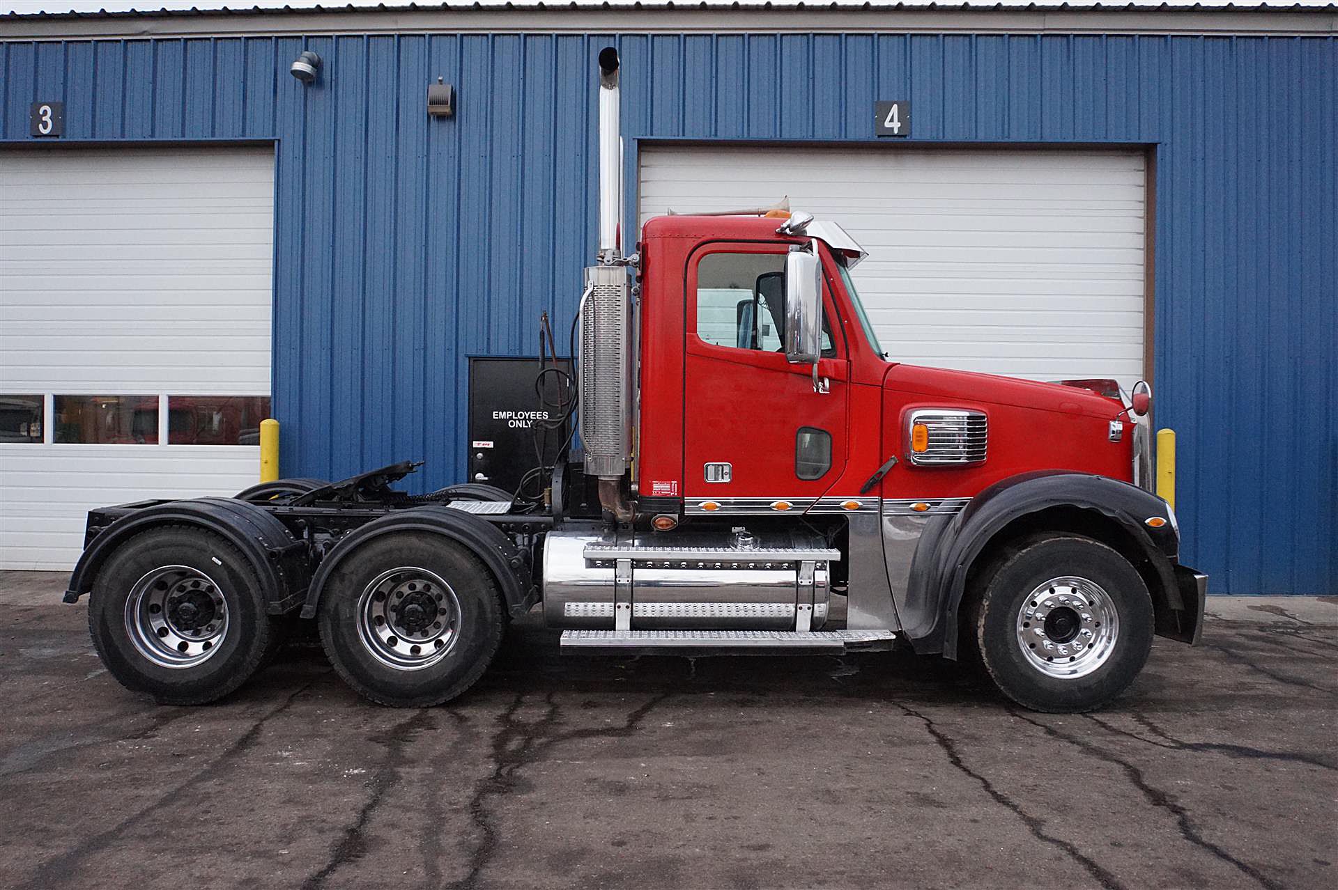 2007 Freightliner Coronado SD (For Sale) | Semi Truck | #5361