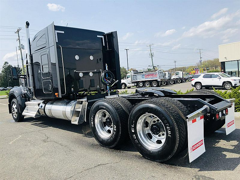 2020 Kenworth W990 For Sale | 76" Sleeper | #RN-2180