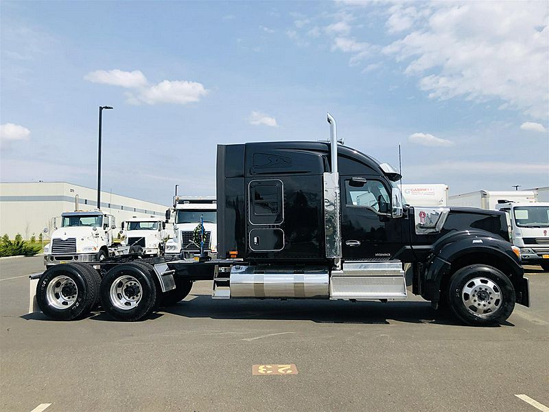 2020 Kenworth W990 For Sale | 76" Sleeper | #RN-2180
