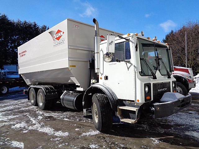 2002 Mack MR690S (For Sale) | Cab & Chassis | #8617