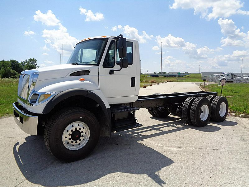2007 International 7600 (For Sale) | Cab & Chassis | #7J516858
