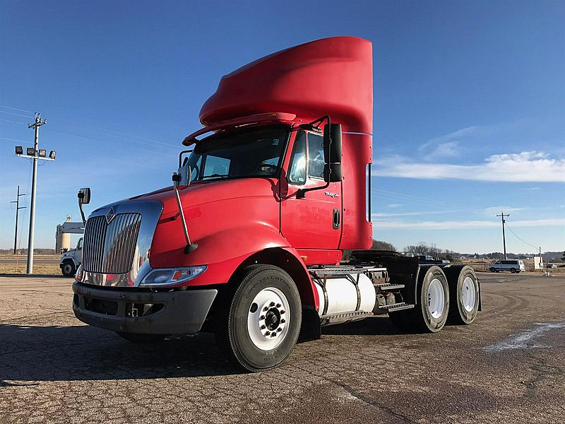 2009 International 8600 (For Sale) | Day Cab | #594A-19