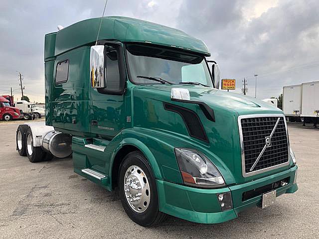 2013 Volvo VNL 730 For Sale | 77" Sleeper | #233099