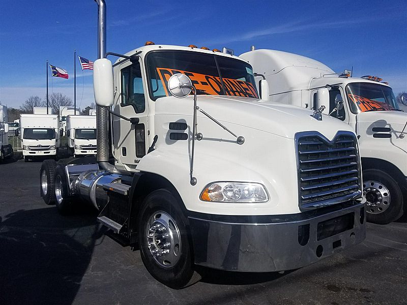 2015 Mack Pinnacle CXU613 (For Sale) | Day Cab | #5360248