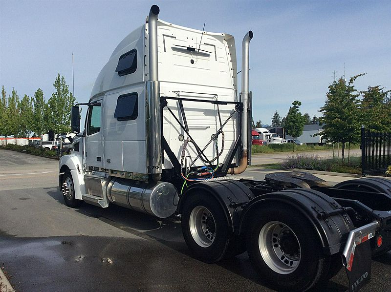 2008 Volvo 880 For Sale | 880" Sleeper | #491673