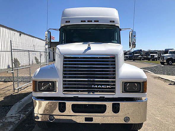 2020 Mack Pinnacle 64T 70 (For Sale) | Sleeper Truck | #M12667