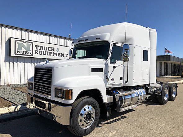 2020 Mack Pinnacle (For Sale) | Sleeper Truck | #M12667