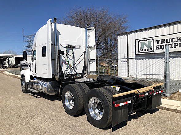 2020 Mack Pinnacle (For Sale) | Sleeper Truck | #M12667