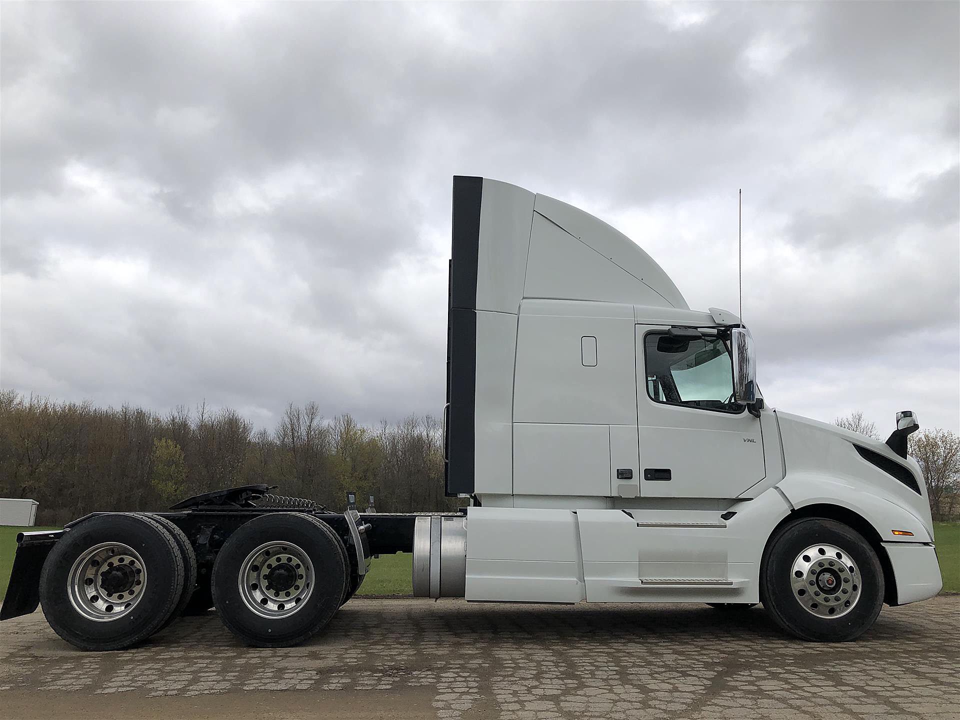 2020 Volvo VNL 400 For Sale | Flat Top Sleeper | #66500