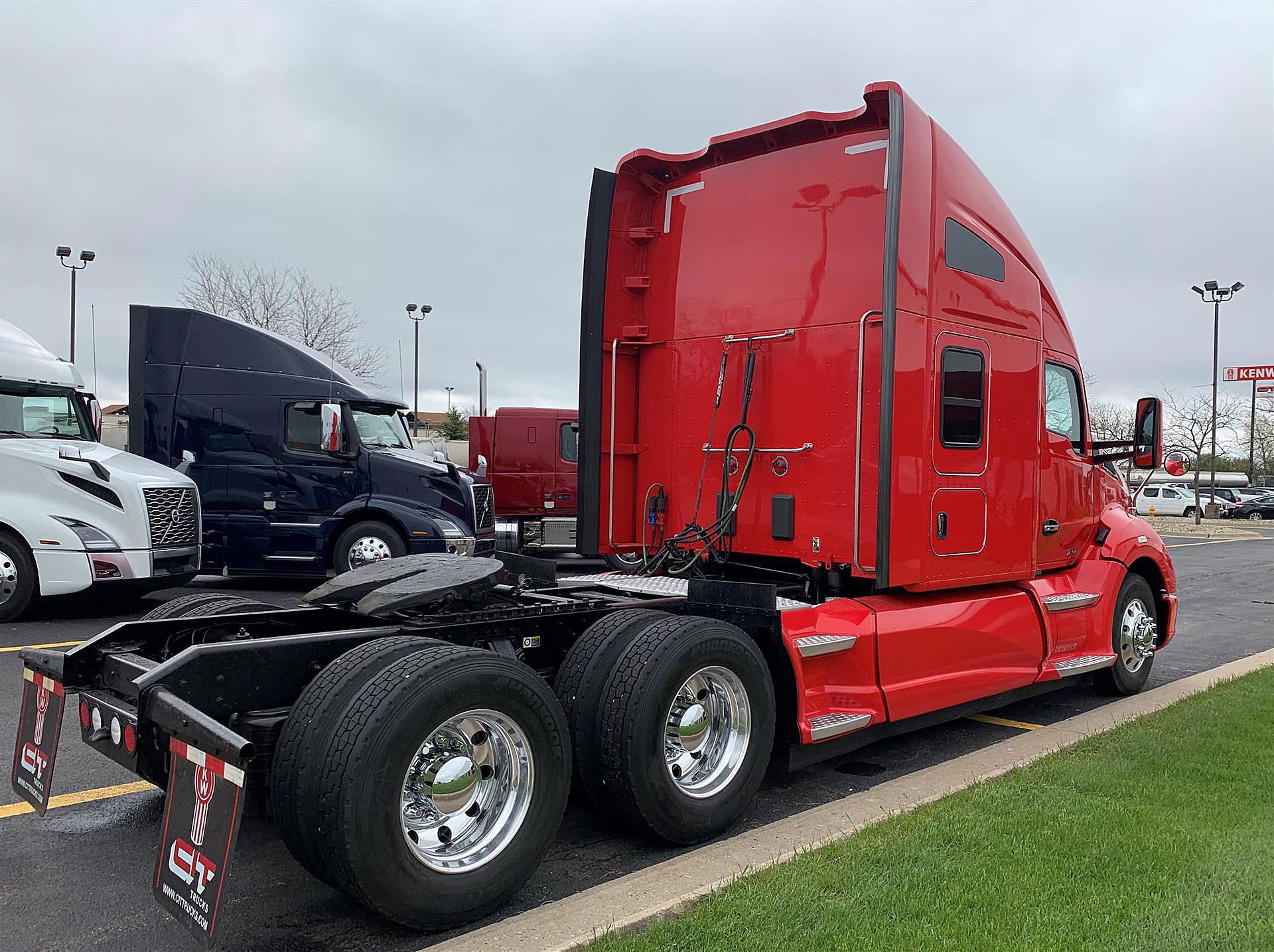 2015 Kenworth T680 (For Sale) | 76" Sleeper | #5776P12