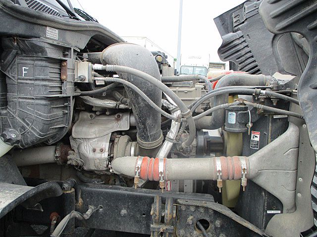 2015 Freightliner Cascadia (For Sale) | 72" Sleeper | #18467