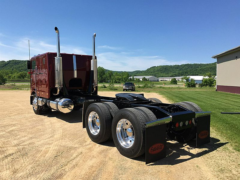 1979 Peterbilt 352-110 For Sale | Flat Top Sleeper | #53X120561N