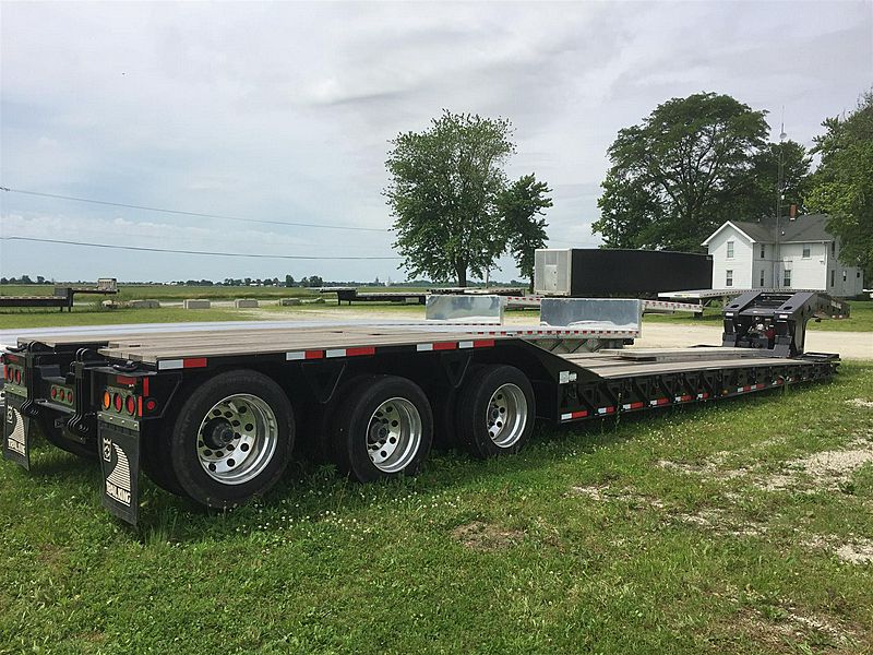 2019 Trail King TK110HDG-533 Paver Special (For Sale) | Lowboy | #19346