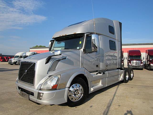 2016 Volvo VNL 780 For Sale | 77" Sleeper | #234189
