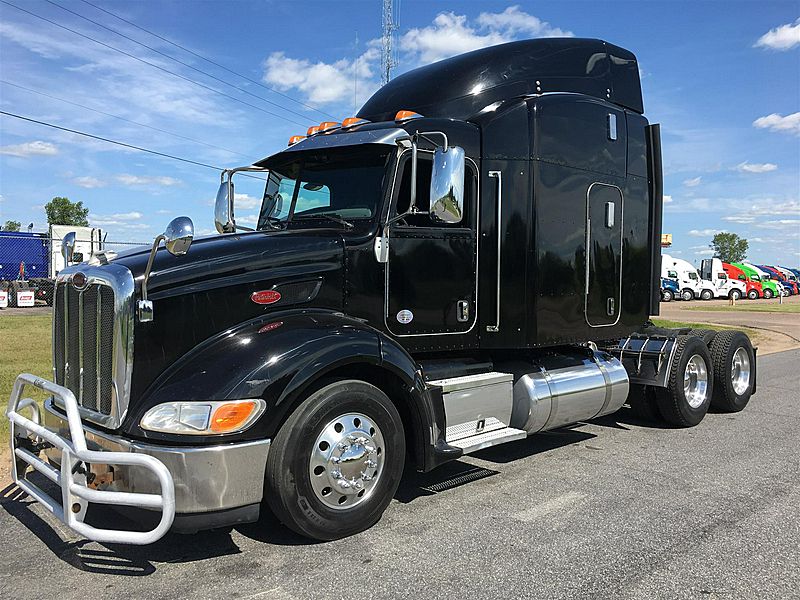 2012 Peterbilt 384 For Sale | 63" Sleeper | #53N135588