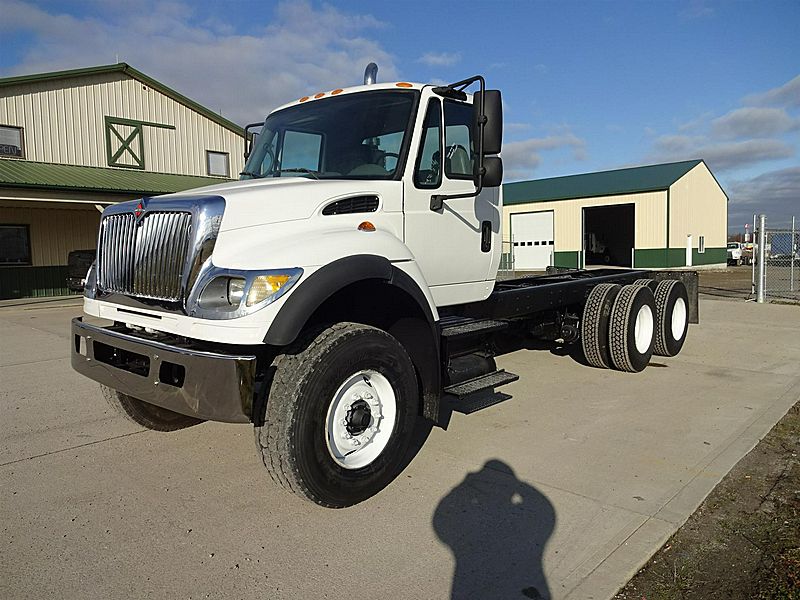 2007 International 7600 (For Sale) | Cab & Chassis | #7J516852