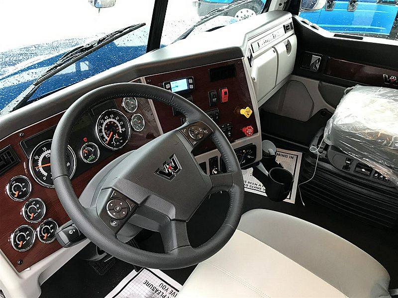 2020 Western Star 5700XE For Sale | 82" Sleeper | #LU6880