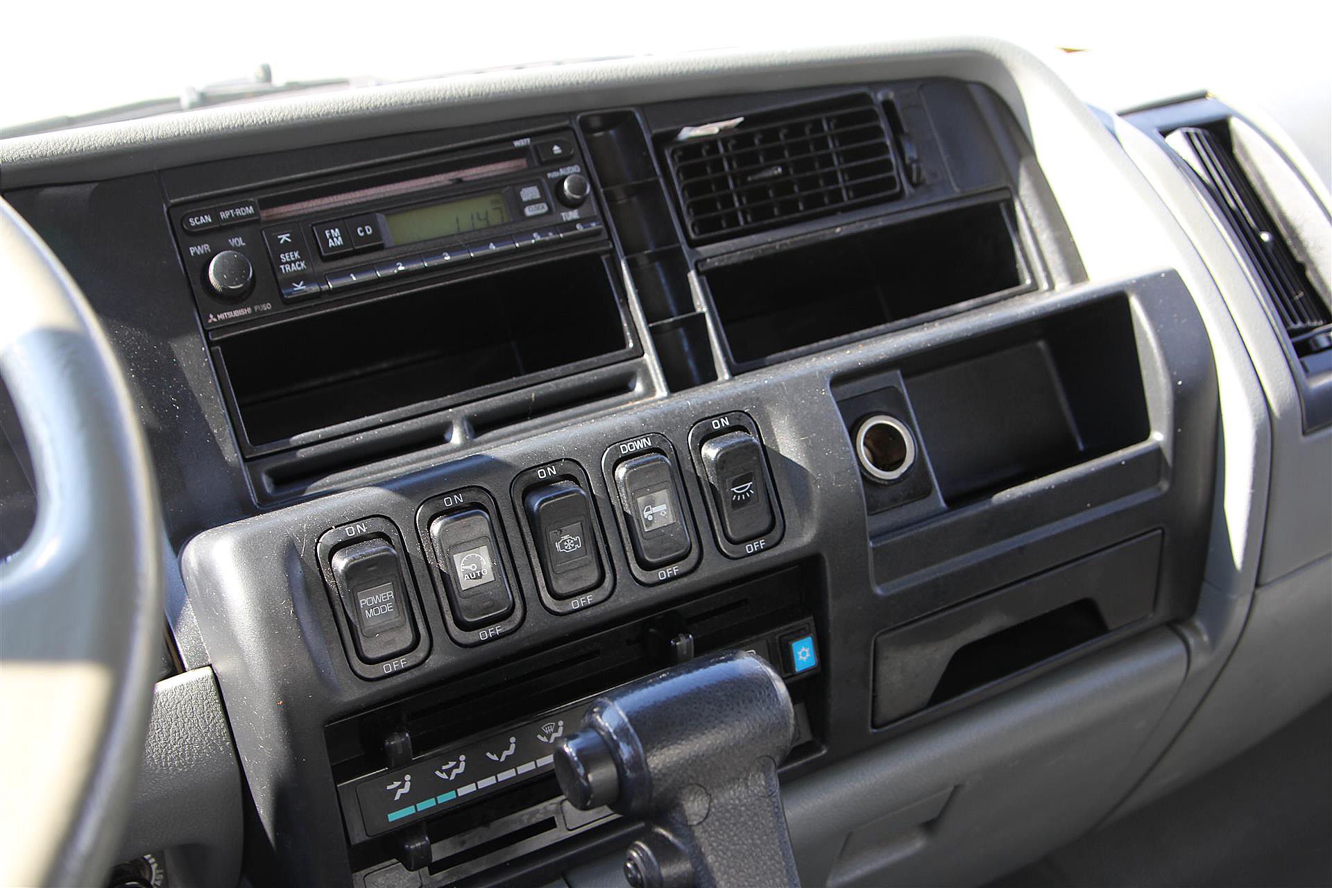 2007 MITSUBISHI FUSO fm260 For Sale | 26' Box | Non CDL | #7K004339