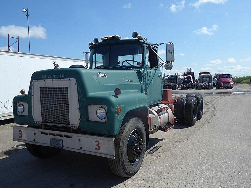1977 Mack RL795LST (For Sale) | Semi Truck | #8936