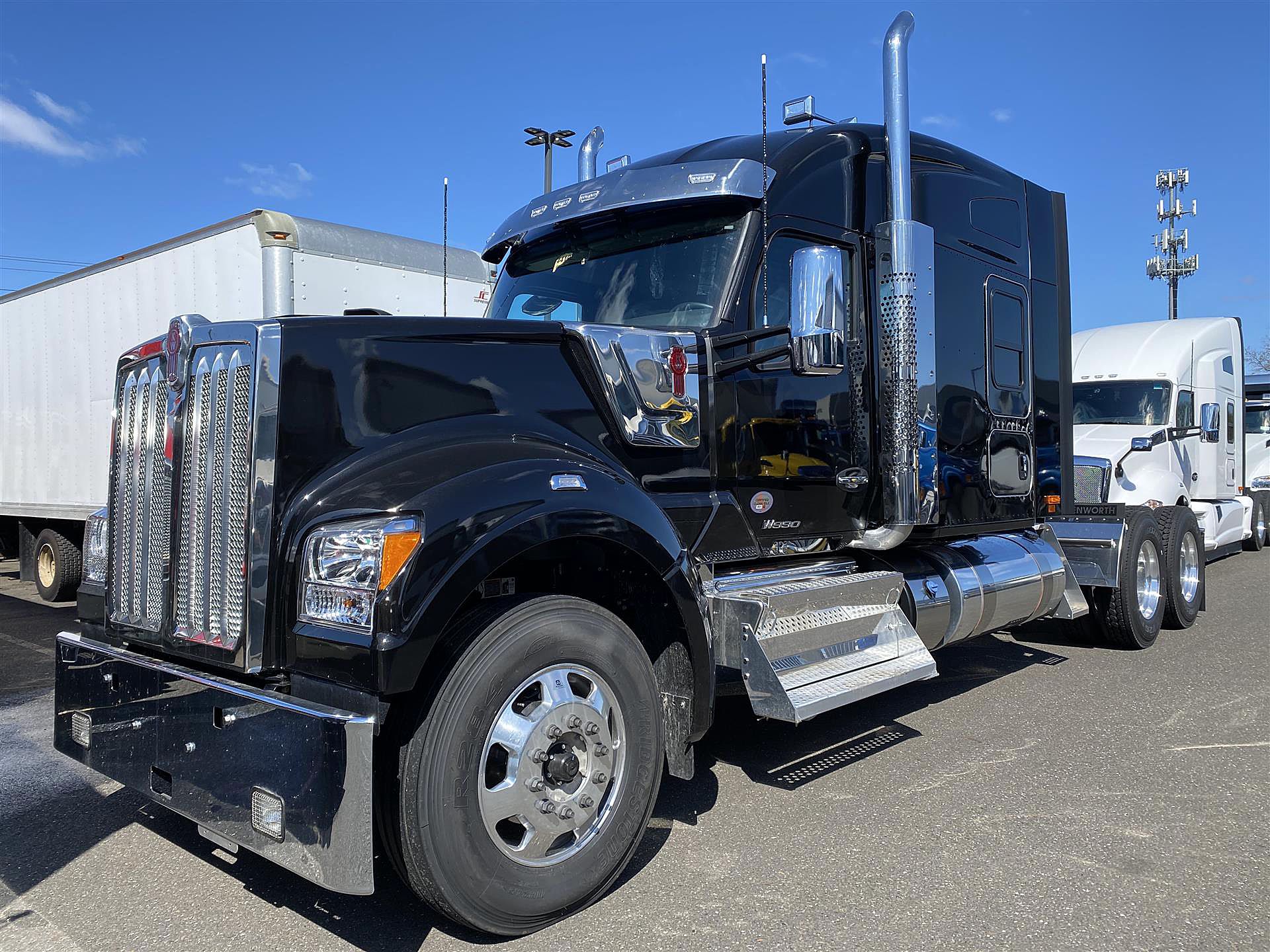 2021 Kenworth W990 For Sale | 76" Sleeper | #DN-2236