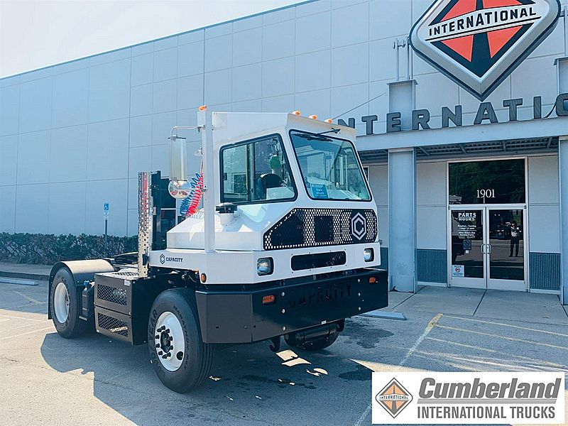 2019 Capacity TJ5000 (For Sale) | Yard Spotter | #167289