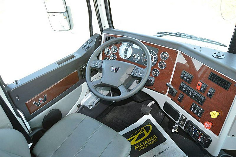 2020 Western Star 5700XE For Sale | Semi Truck | #LLKV1964