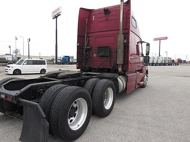 2006 Volvo VNL 670 For Sale | 61" Sleeper | #235528
